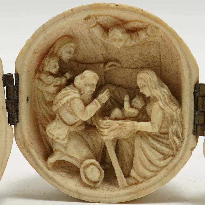 Antique Dieppe Ivory Triptych, of ovoid form, the interior carved with – Iapello Arts & Antiques