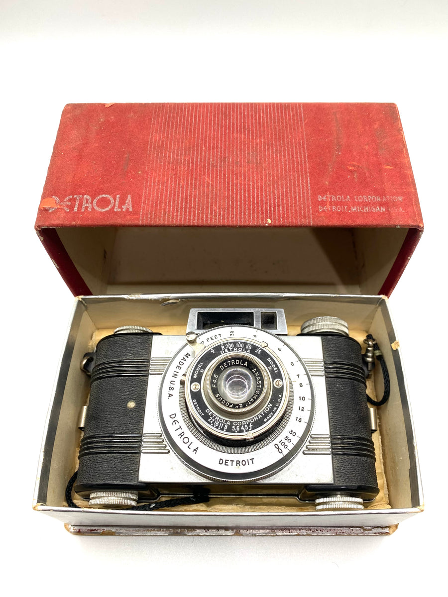 Antique camera, 1940, Detrola Model D Rangefinder Film Candid Camera ...
