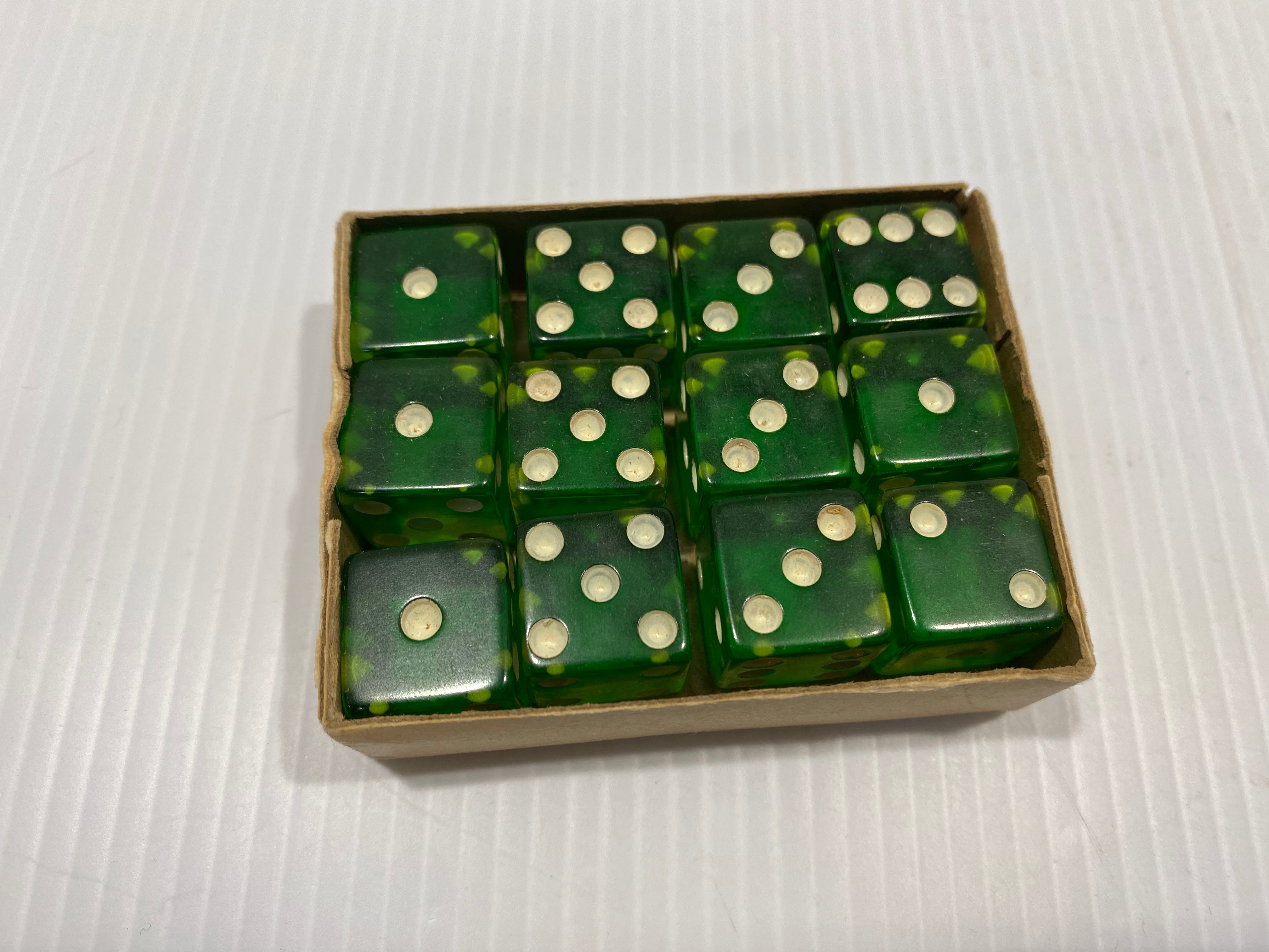 12 Vintage Elk Brand 1930s Green Bakelite Dice, in original Box ...