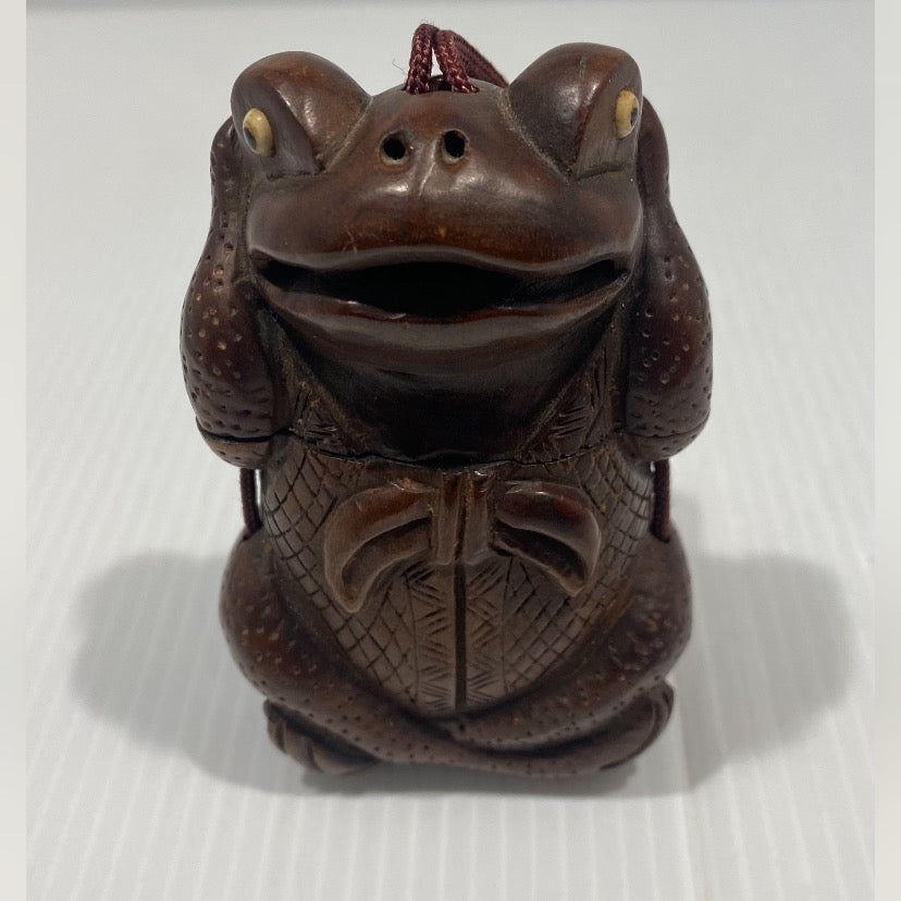 Antique Japanese Carved Wood Frog Inro w/ Netsuke – Iapello Arts & Antiques
