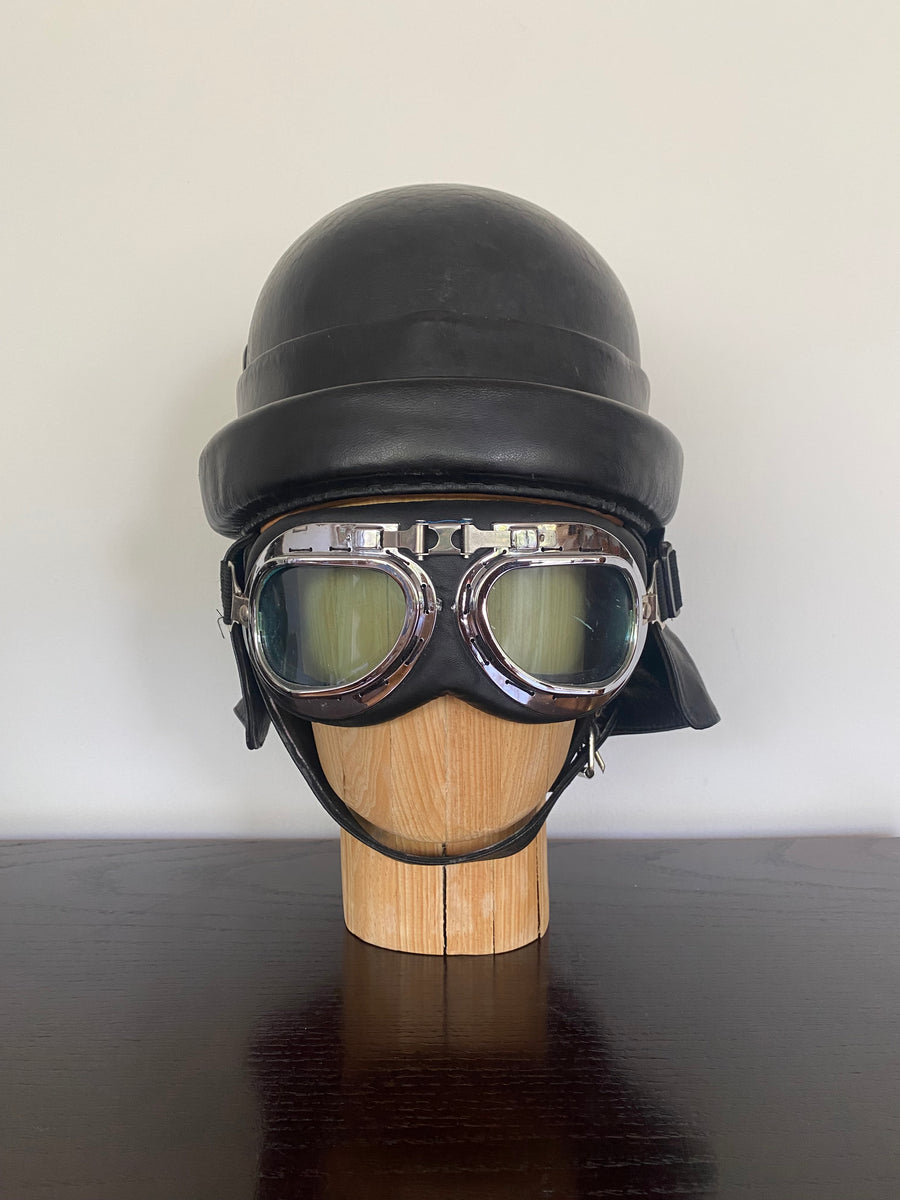 Original Italian Armored Division M35 helmet for tankers and motorcycl ...
